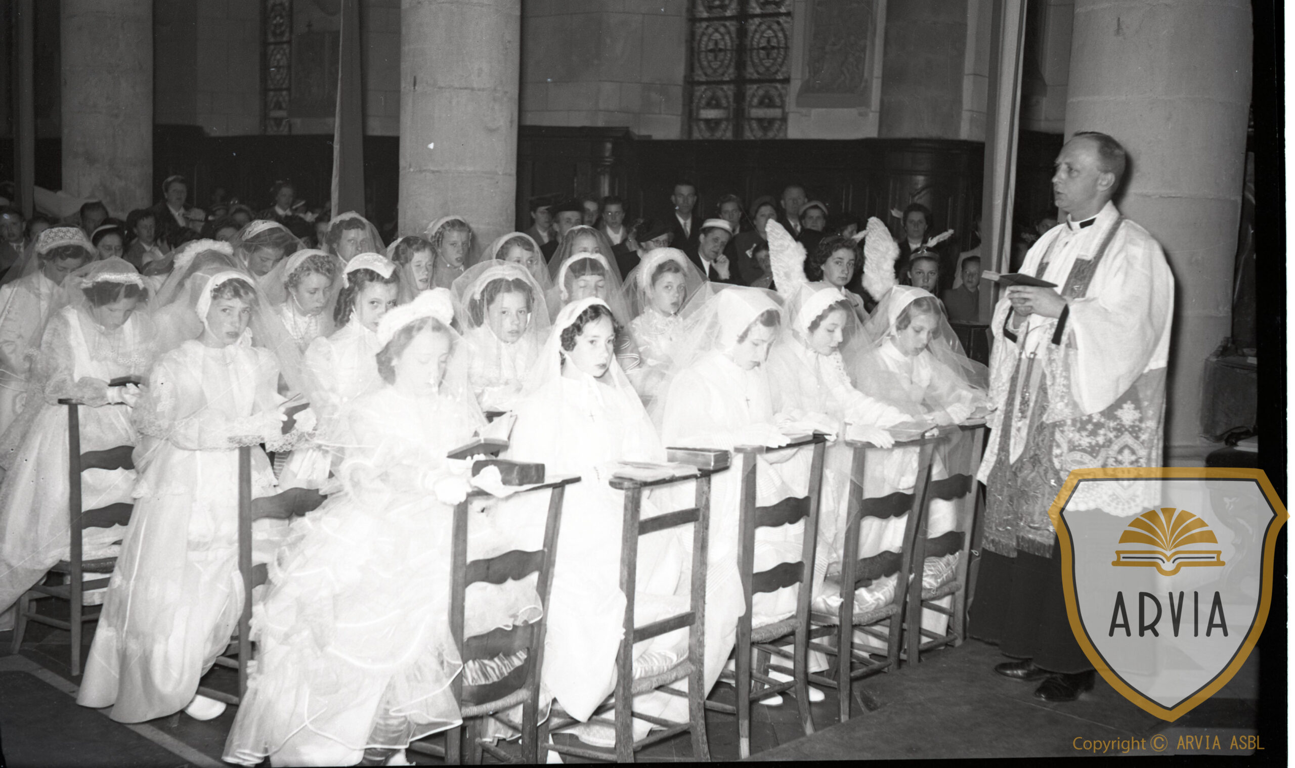 HERVE- Mai1954-Communions-Solennelles - ARVIA Archives Herve