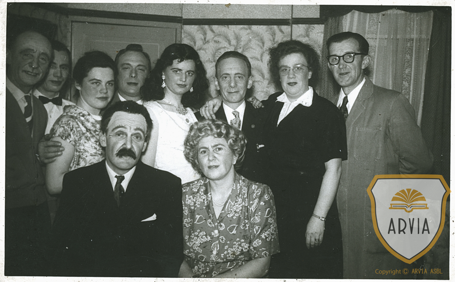 CHAINEUX-±1947-groupe théâtral avec Marcel Coutelier - ARVIA Archives Herve